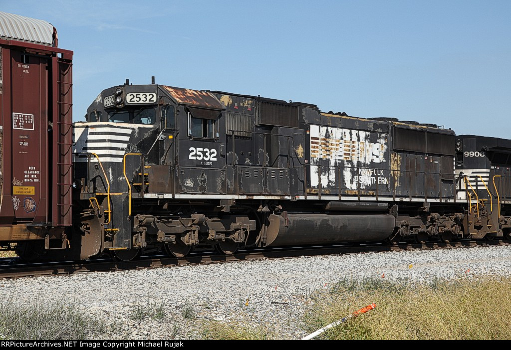 NS 2532